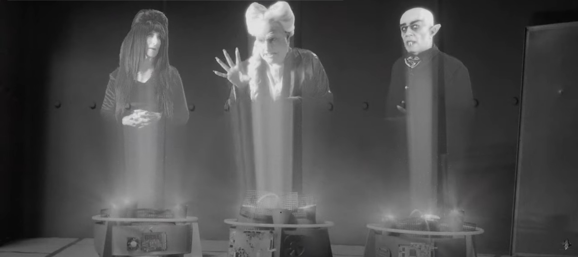 Jessica Antovski | It's Bloggin Evil!